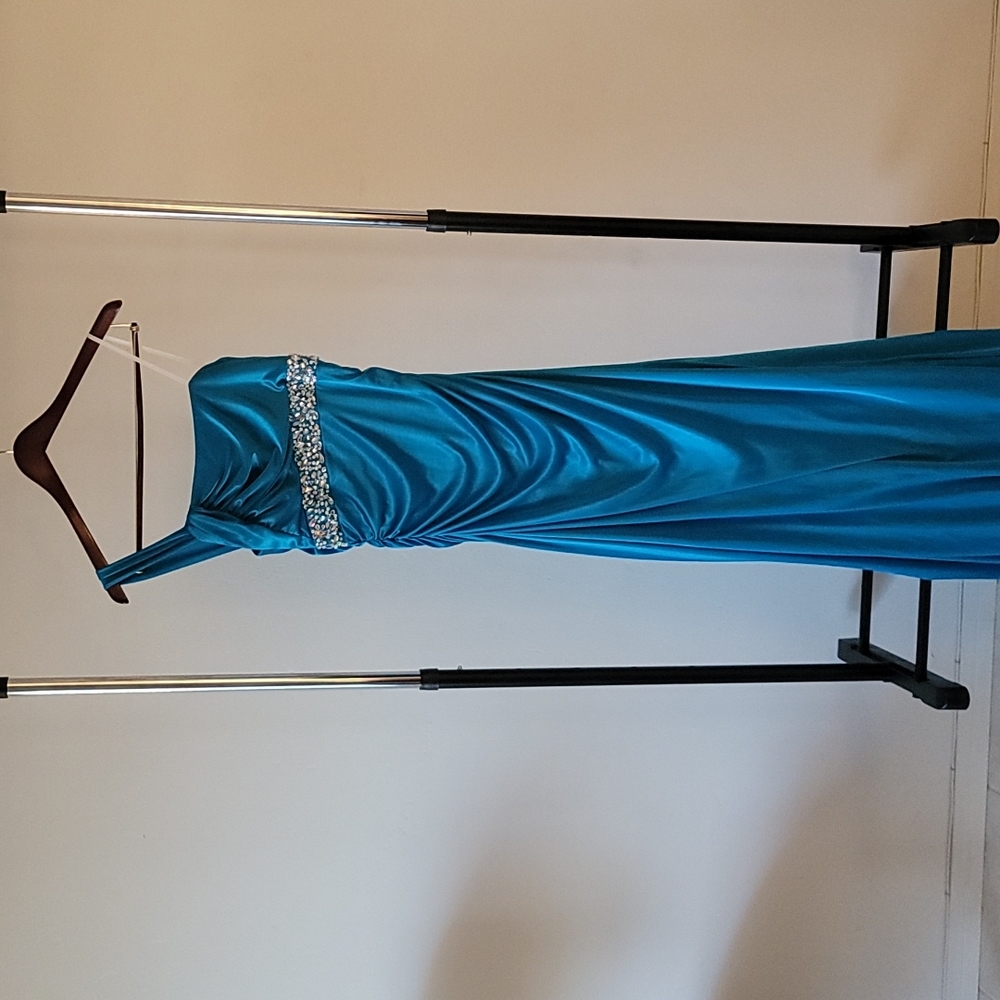 City Studio Party/Prom Dress - Gem